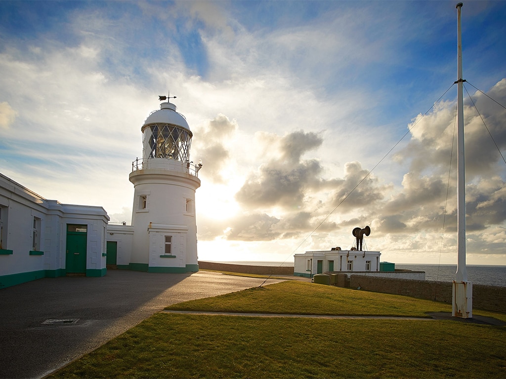 Argus Cottage, Pendeen Lighthouse, Pendeen | Holiday homes in Penzance