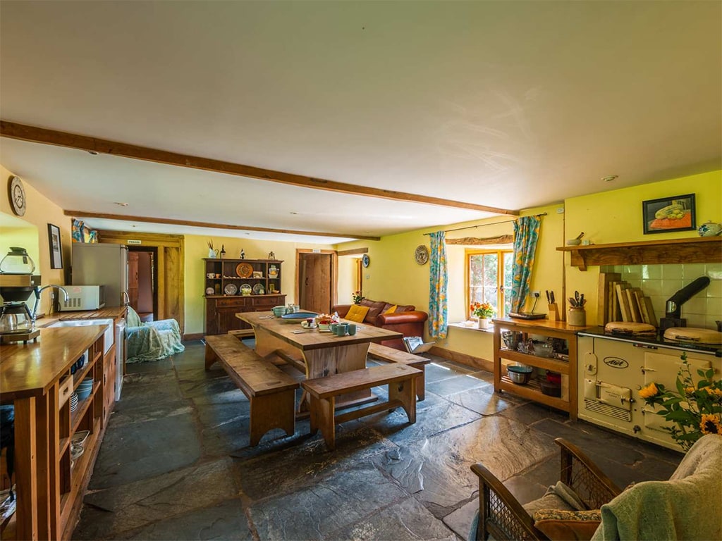 Crocadon Farmhouse, St Mellion | Holiday homes in Saltash & Torpoint