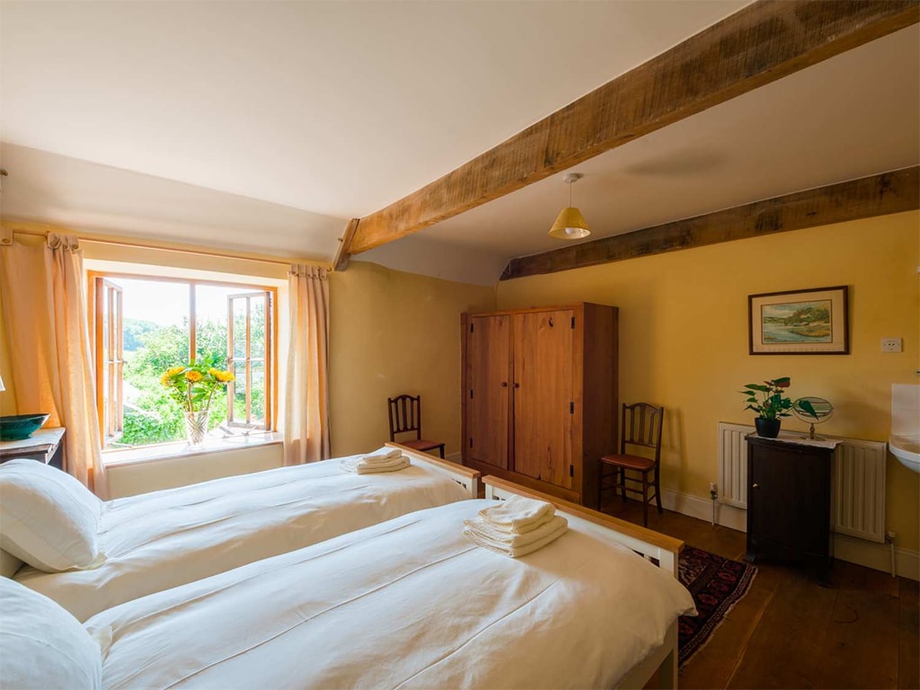 Crocadon Farmhouse, St Mellion | Holiday homes in Saltash & Torpoint